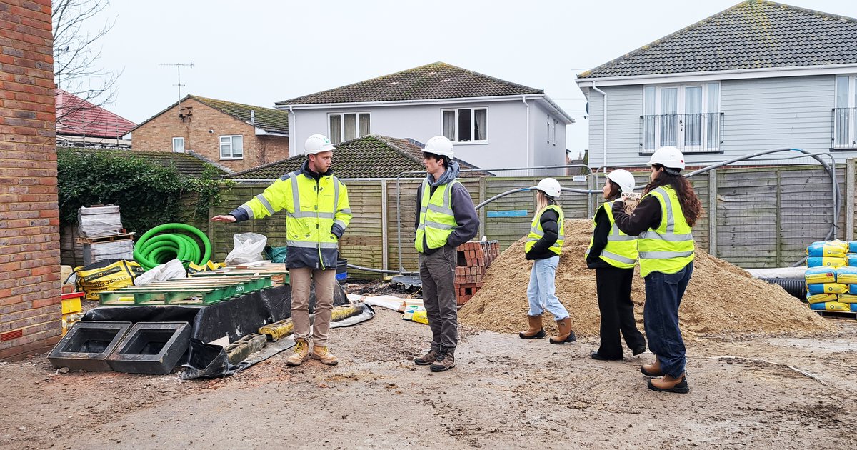 Building Futures: Mentoring Architecture Students at South Street | HNW ...